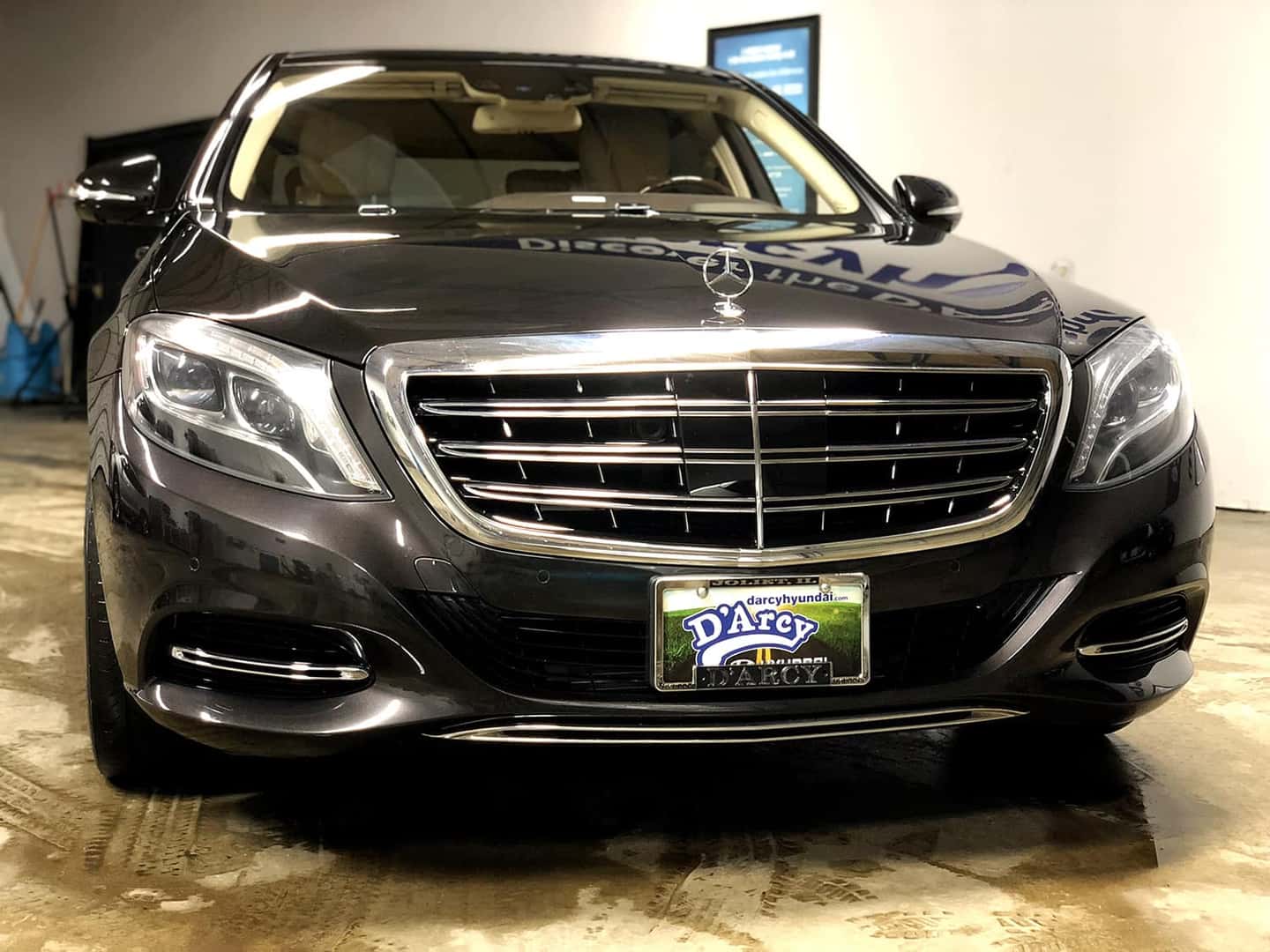 2016 Mercedes s600 Maybach Engine: 6-liter twin-turbocharged V-12