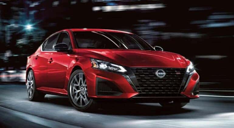 Four Great Nissan Altima Achievements Compared to the Kia K5s