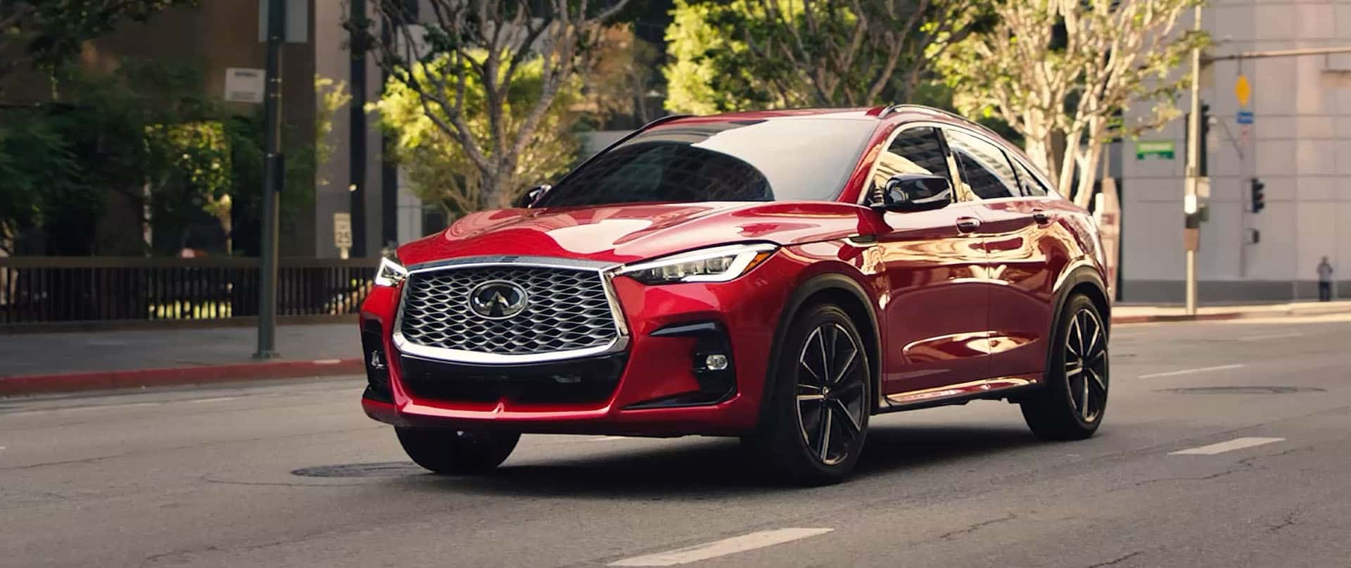 See the 2025 INFINITI QX55 in Clearwater FL | Features Review
