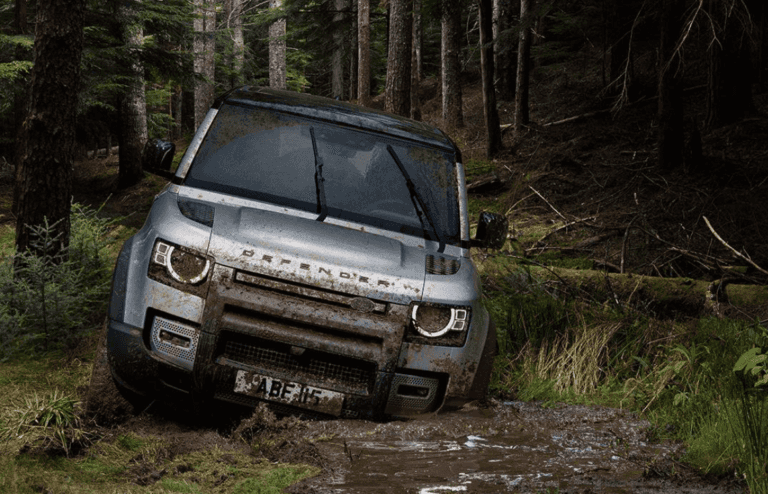 2020 Land Rover Defender Interior Features | Land Rover Freeport