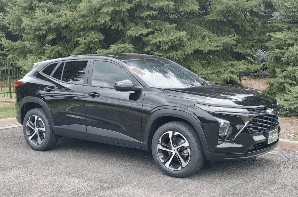 2023 Chevrolet Trax RS - Review by Stu Wright | Yoder Chevrolet