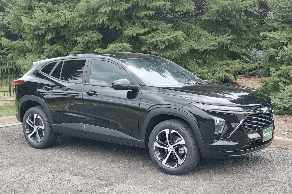2023 Chevrolet Trax RS - Review by Stu Wright | Yoder Chevrolet