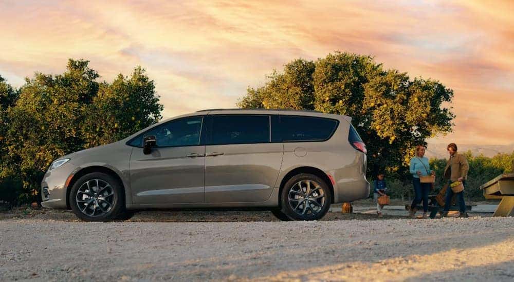 The 2023 Chrysler Pacifica Is the Ultimate Kid-Toting Traveler